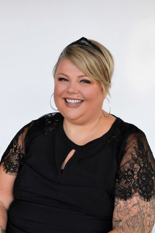 Cloverdale Salon – Kharma Salons